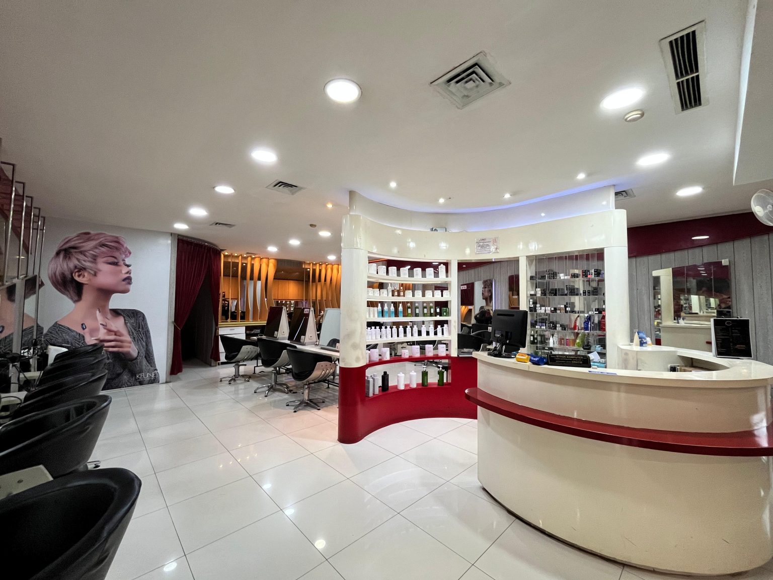 Christopher Salon – Get The Best of Us